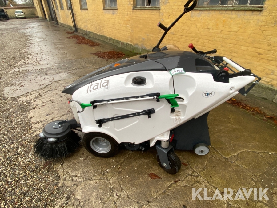 Fejemaskine TSM Sweeper Itala 135 BT, Ringsted, Klaravik auk