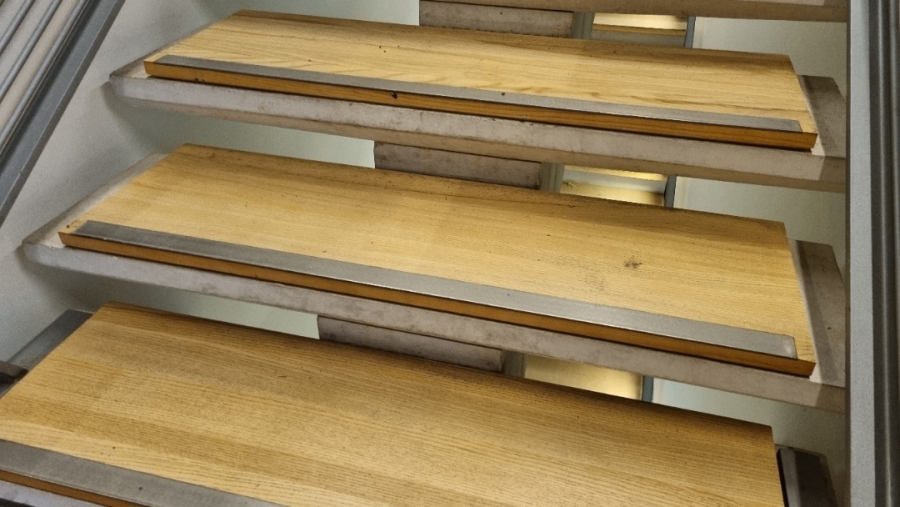 Klaravik Auktioner | Trappetrin