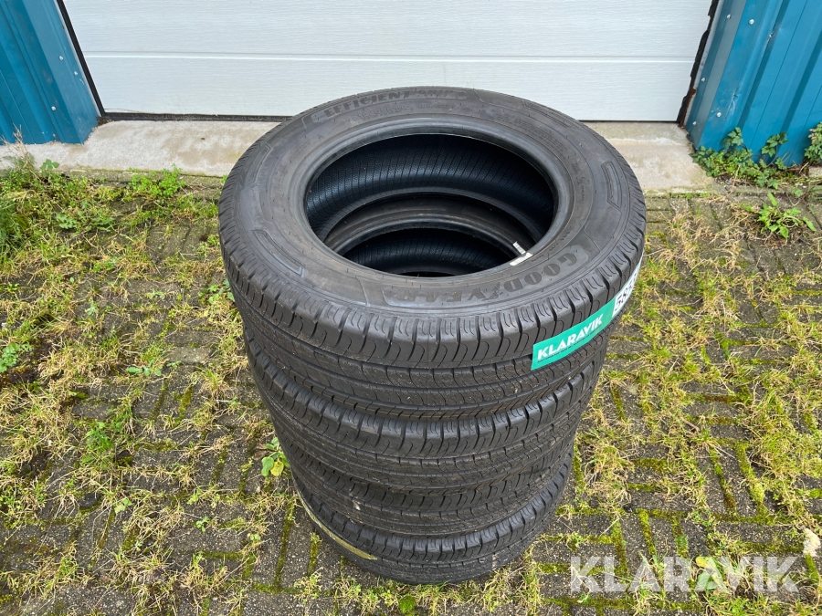 Goodyear 215/65R16C, Vesthimmerlands, Klaravik auktioner