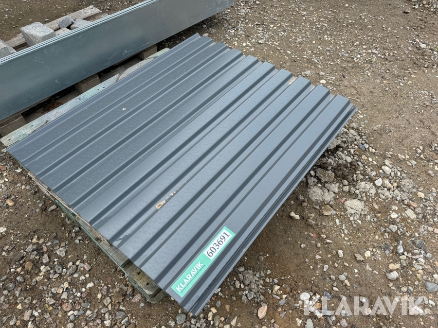 Tagplader, Holbæk, Klaravik auktioner