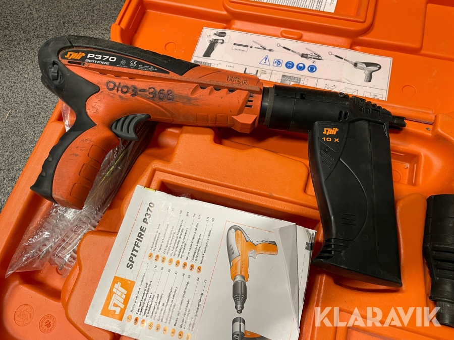 “Boltpistol" Spitfire P370, Odense, Klaravik auktioner
