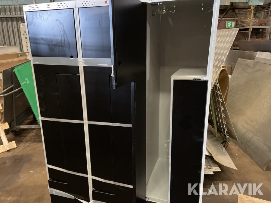 Klaravik Auktioner | Skab