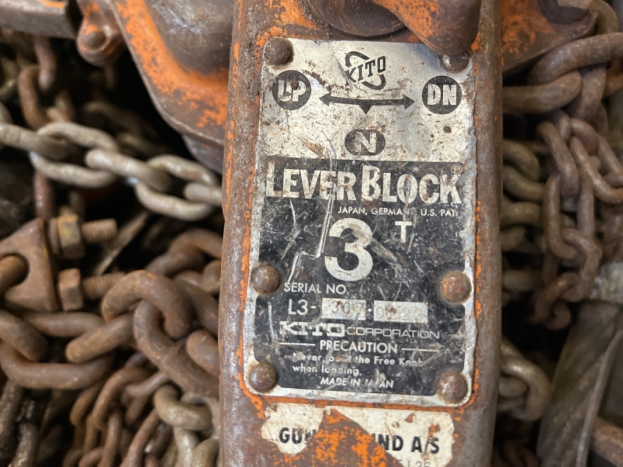 Løfteudstyr, skraldetaljer