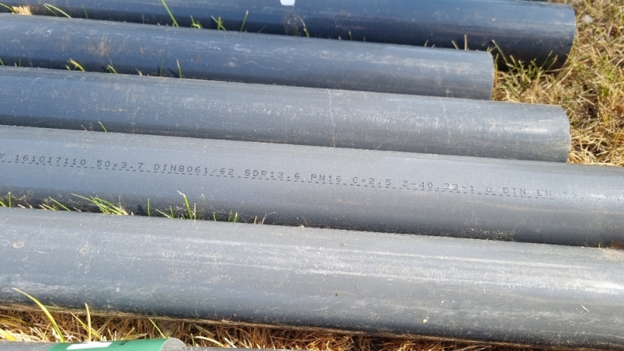 Klaravik Auktioner | Dekadur rør system