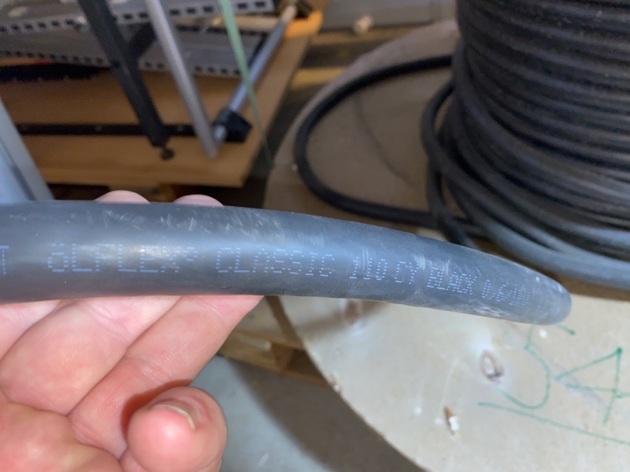 Klaravik Auktioner | Kabel 54 meter 4 x 16