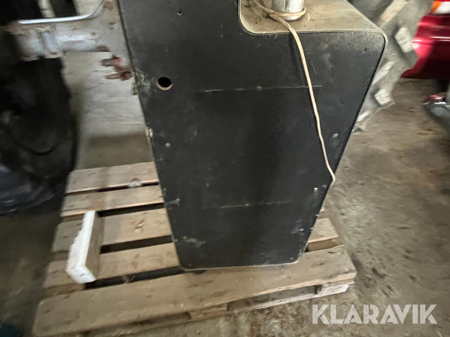 Udstilling med armaturer ORAS, Skive, Klaravik auktioner