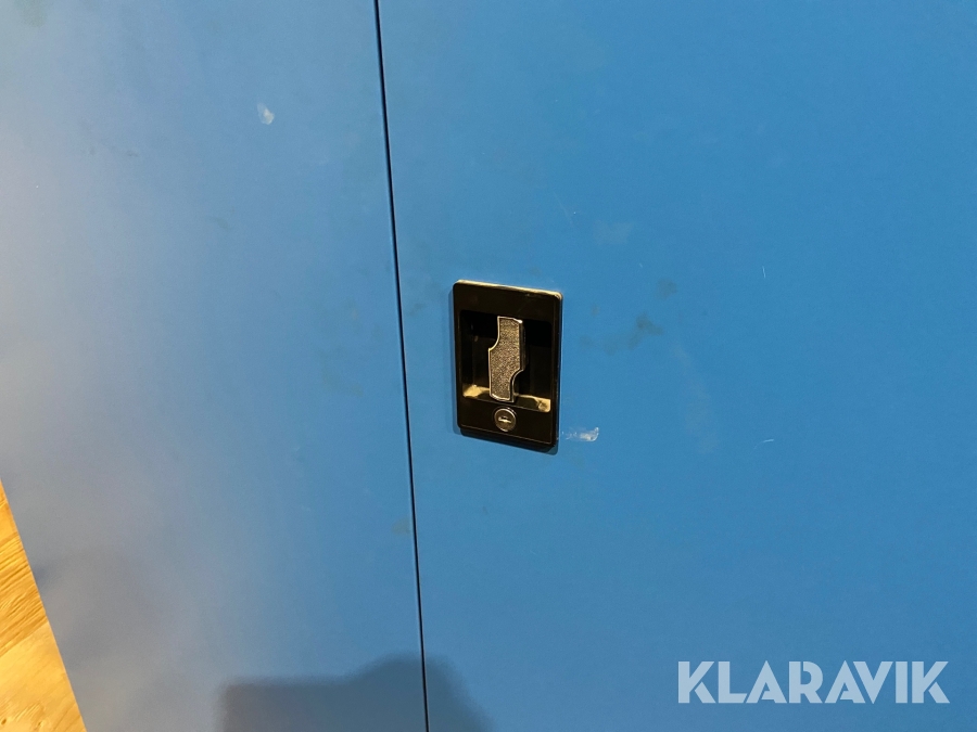 Værksteds skabe Wurth 4 stk, Fredericia, Klaravik auktioner