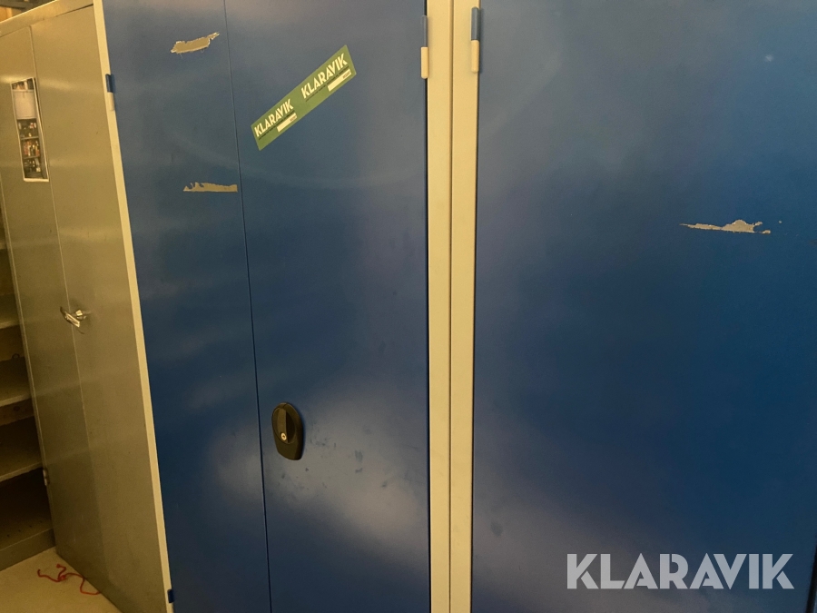 Værksteds skabe Wurth 4 stk, Fredericia, Klaravik auktioner