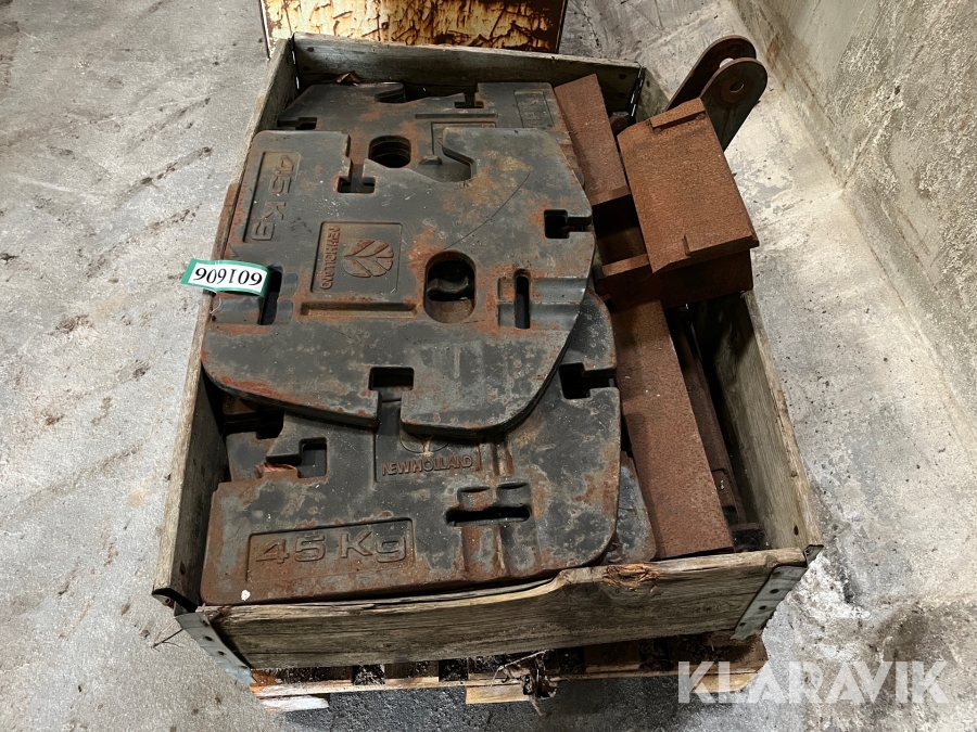 Vægte New Holland 45 kg, Rebild, Klaravik auktioner