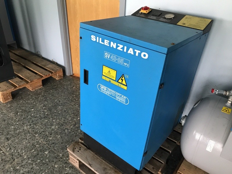 Klaravik Auktioner | Kompressor stempel