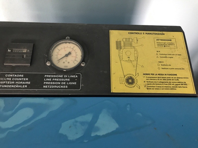 Klaravik Auktioner | Kompressor stempel