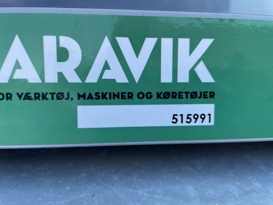 Velfac Mål 286,5 cm x91.5 cm, Hedensted, Klaravik auktioner