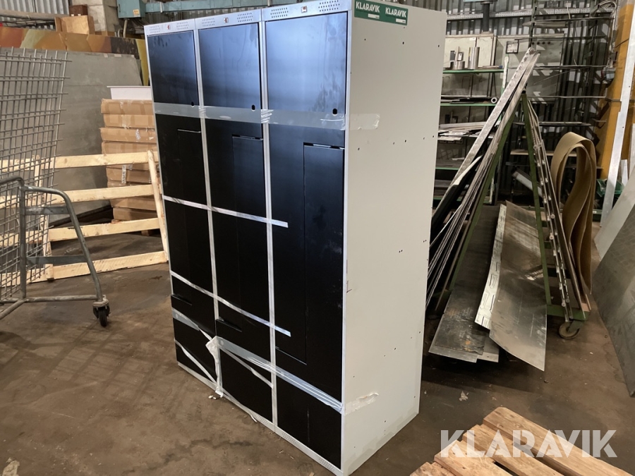 Klaravik Auktioner | Skab