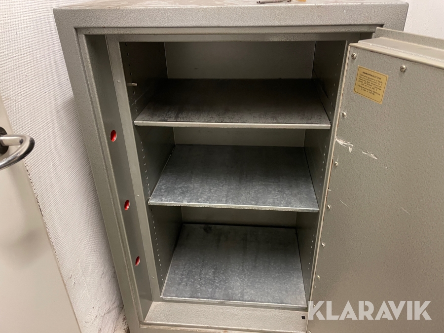 Pengeskab, Helsingør, Klaravik auktioner