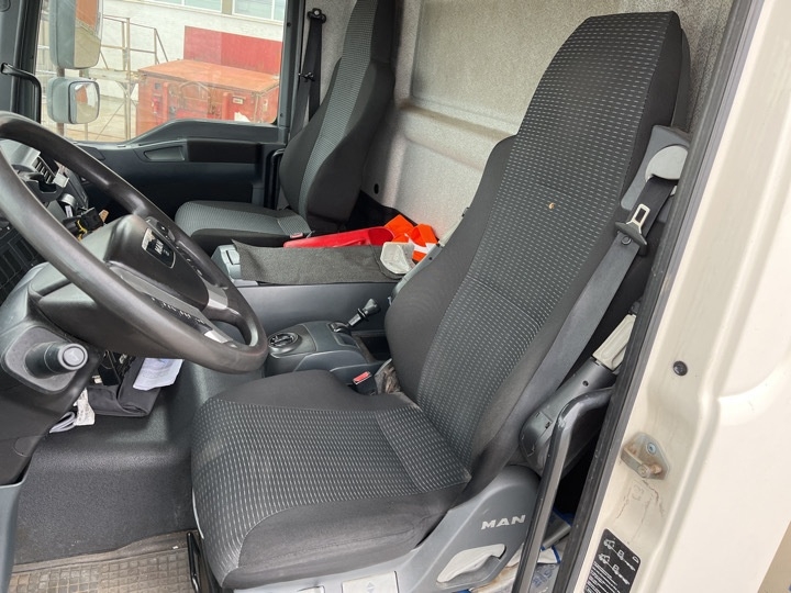 Forvogn med kølekasse