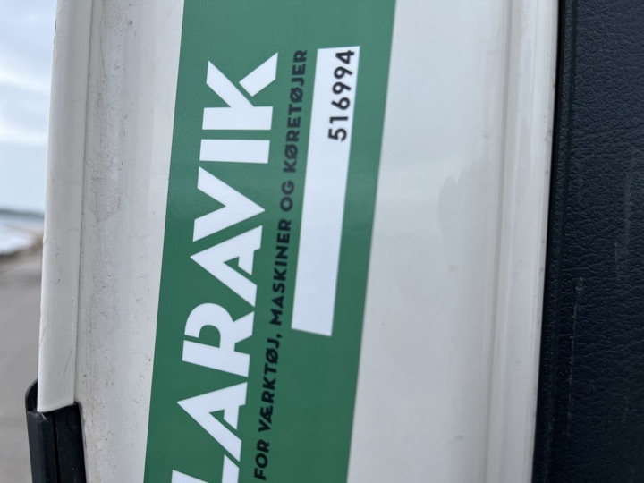 Forvogn med kølekasse