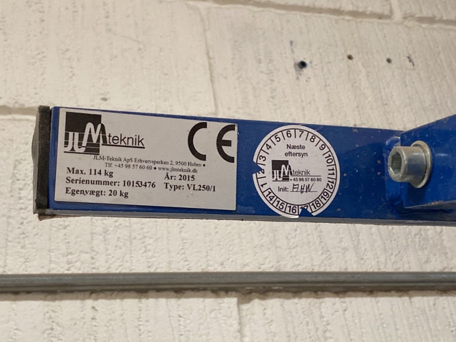 Klaravik Auktioner | Vindusløfter