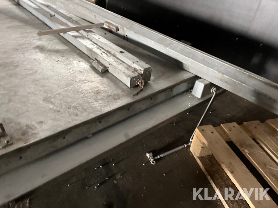 Branddør dobbelt, Herning, Klaravik auktioner