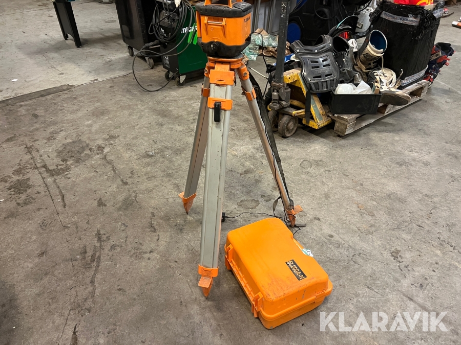 Rotationslaser QEO Fennel FL200A-N, Norddjurs, Klaravik aukt