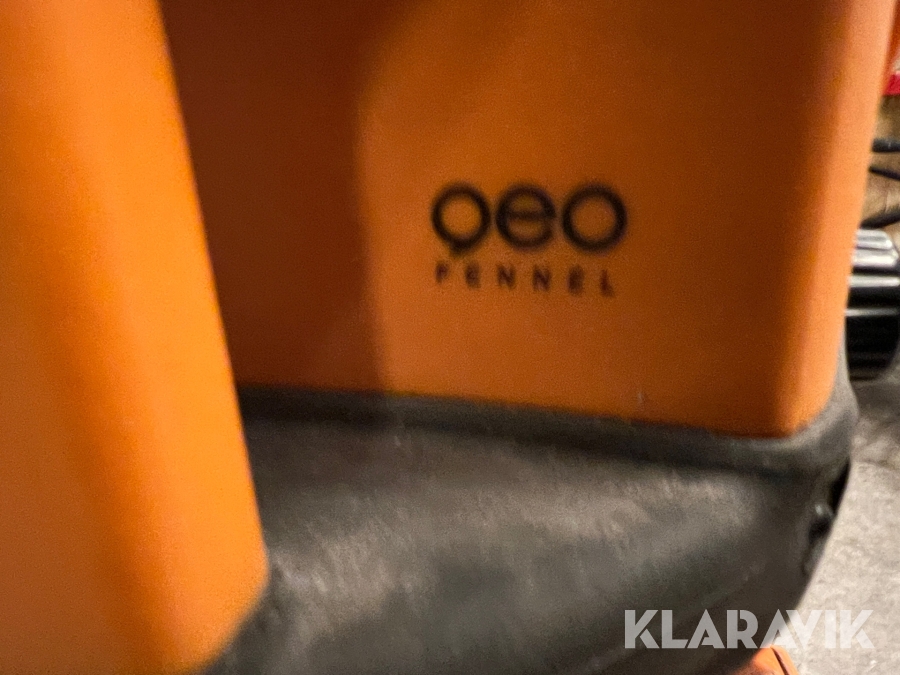 Rotationslaser QEO Fennel FL200A-N, Norddjurs, Klaravik aukt