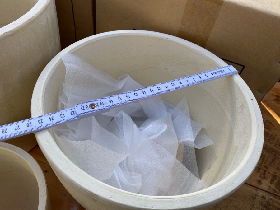 Klaravik Auktioner | Dekorations materiale