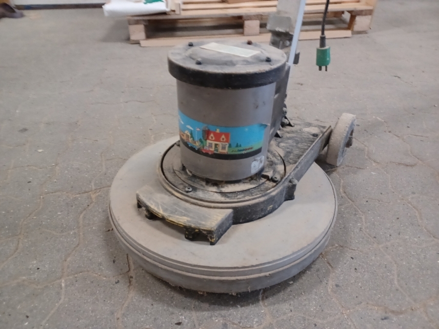 Klaravik Auktioner | Gulvslibemaskine