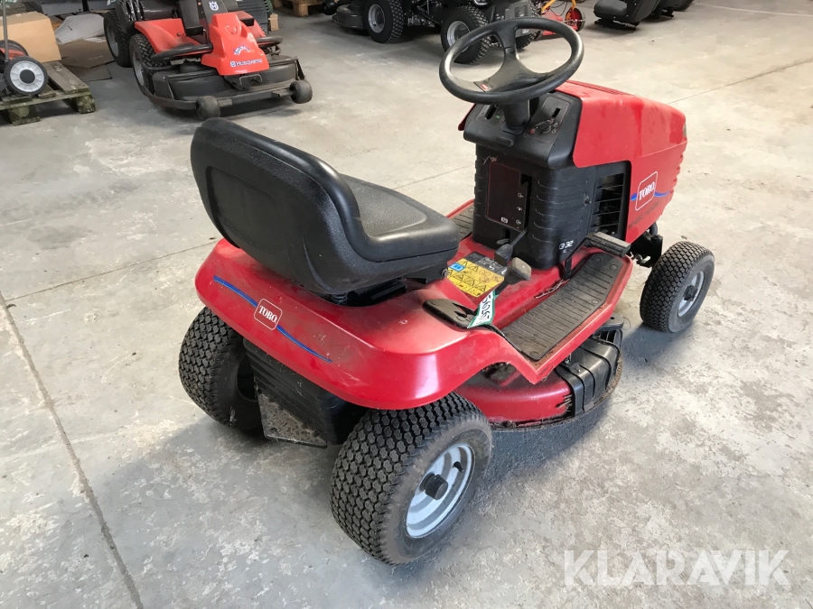 Havetraktor Toro 13.32xL, Holbæk, Klaravik auktioner