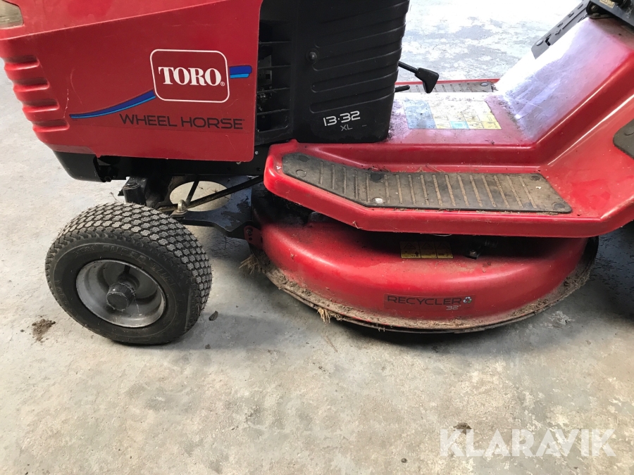 Havetraktor Toro 13.32xL, Holbæk, Klaravik auktioner