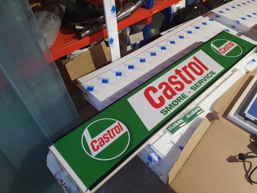 Klaravik Auktioner | Skilt