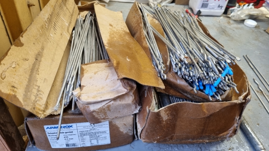 Klaravik Auktioner | Mur Bindere