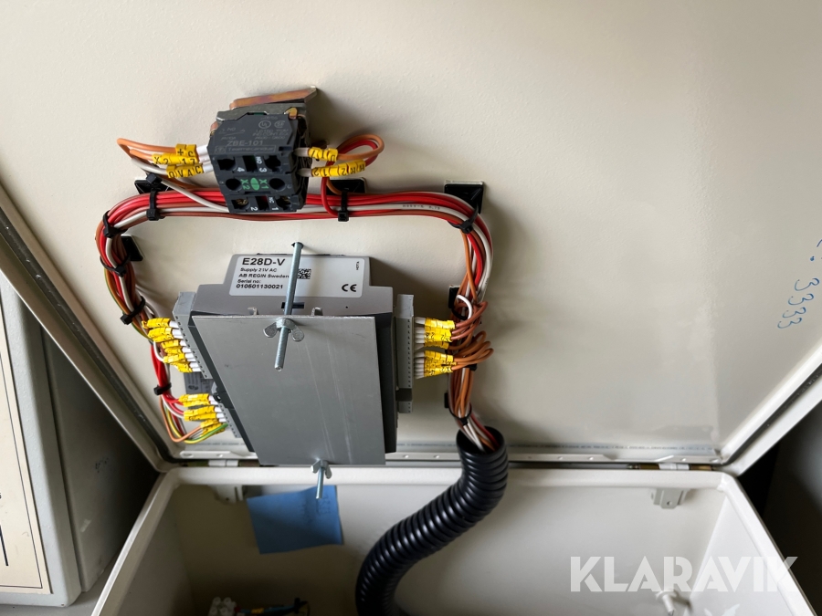 El-tavler 6 stk tavler med indhold, København, Klaravik aukt