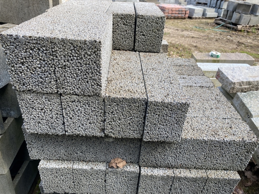 Klaravik Auktioner | Lecablokke