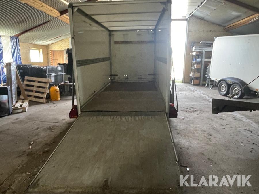 Lukket trailer Variant, Ikast-Brande, Klaravik auktioner