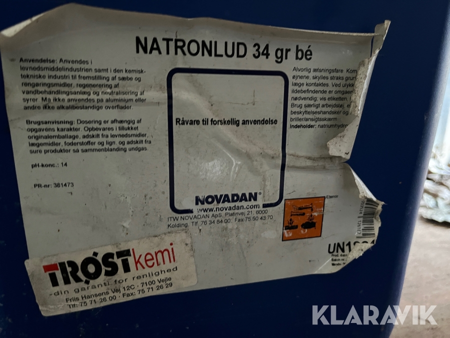 Natronlud 34 gr be Trøst kemi, Allerød, Klaravik auktioner