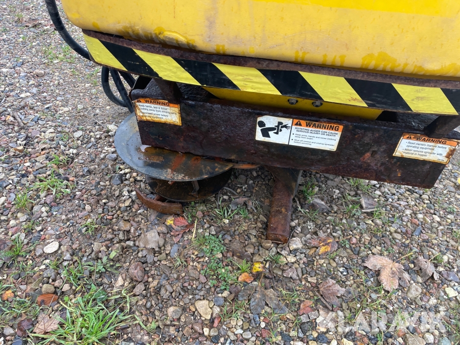 Saltspreder Snowex SP-1575, Hedensted, Klaravik auktioner