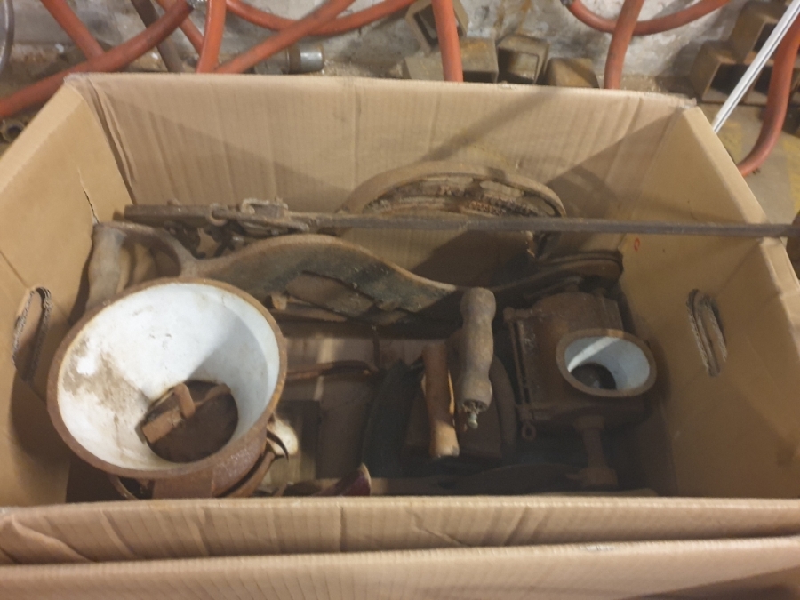 Klaravik Auktioner | Genbrugsting