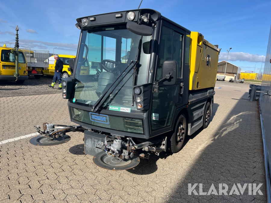 Feje/suge maskine Schmidt Swingo 200+, Tårnby, Klaravik aukt