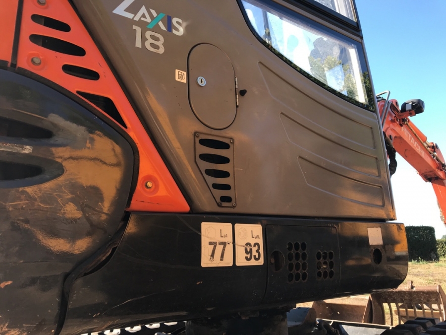 Hitachi ZX 18 minigraver