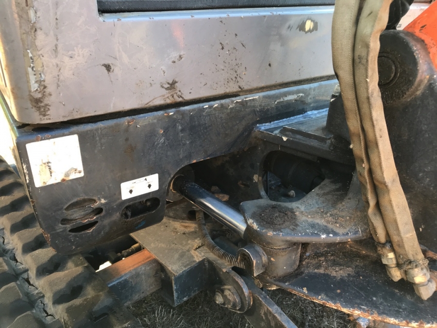 Hitachi ZX 18 minigraver