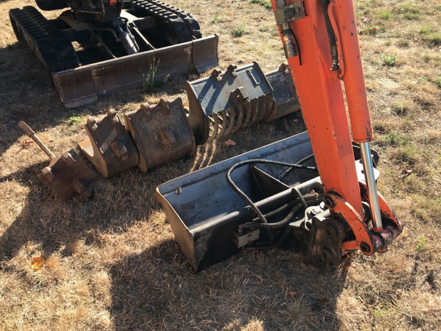 Hitachi ZX 18 minigraver