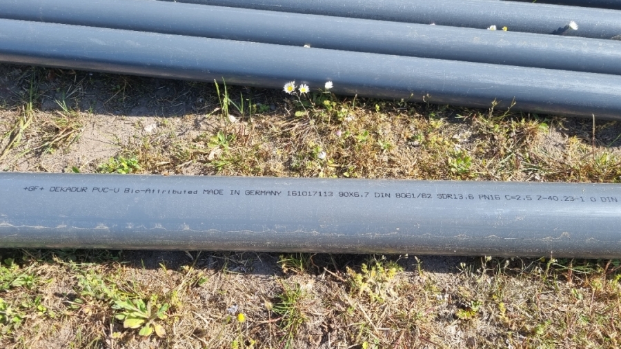 Klaravik Auktioner | Dekadur rør system