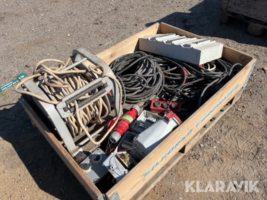 Kabler 380 V El tavle, Billund, Klaravik auktioner
