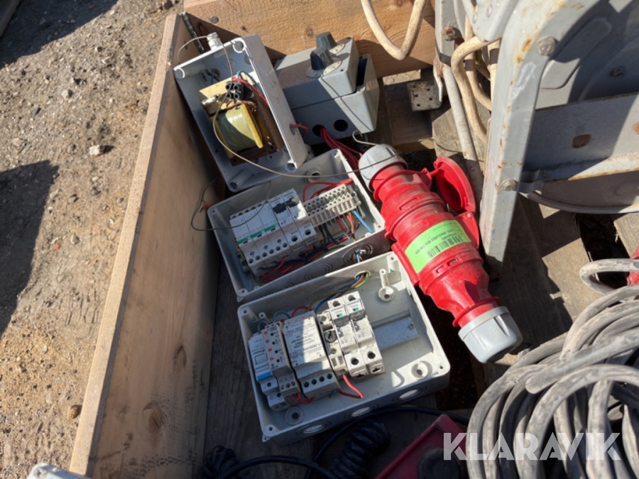 Kabler 380 V El tavle, Billund, Klaravik auktioner