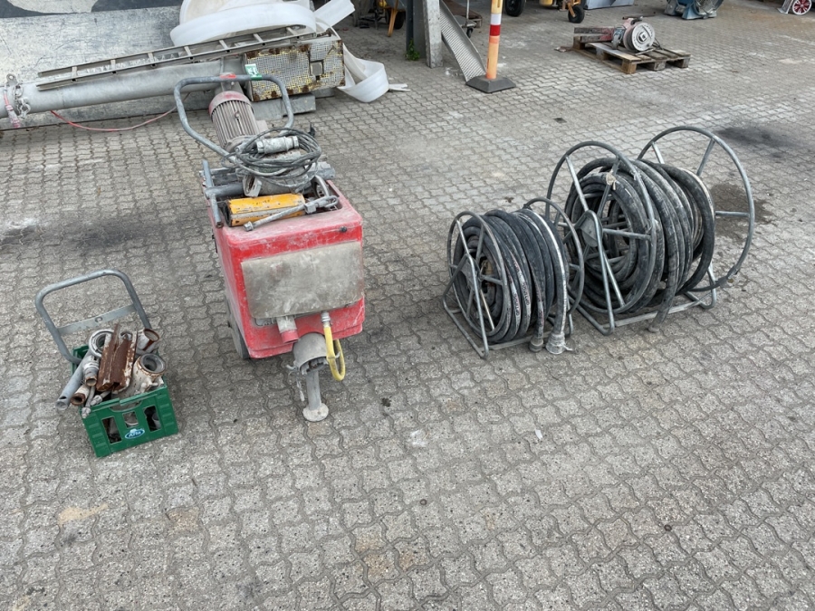 Klaravik | Auktioner for maskiner, værktøj og køretøjer