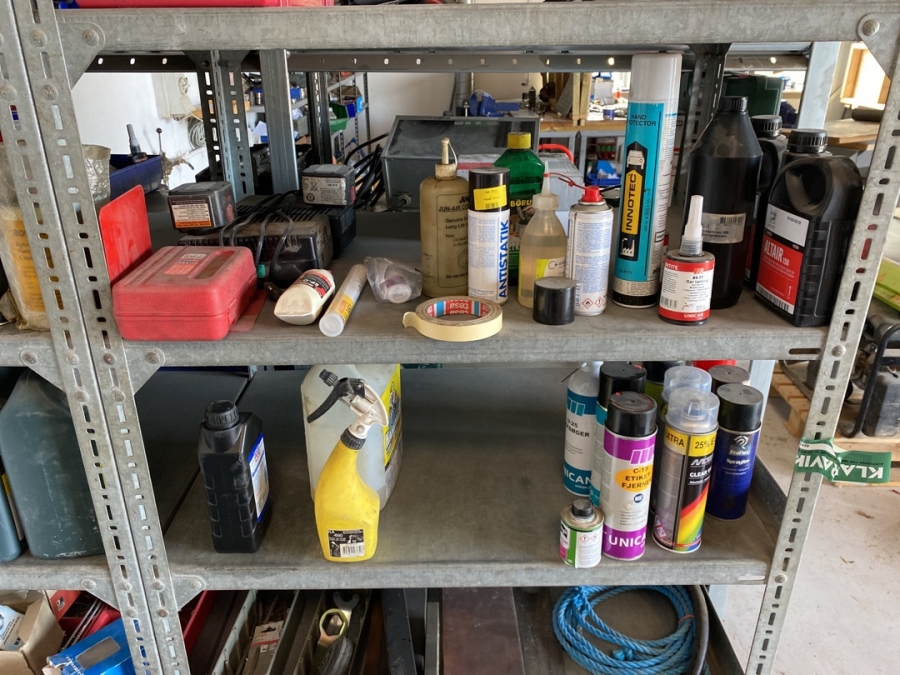 Stålreoler med indhold