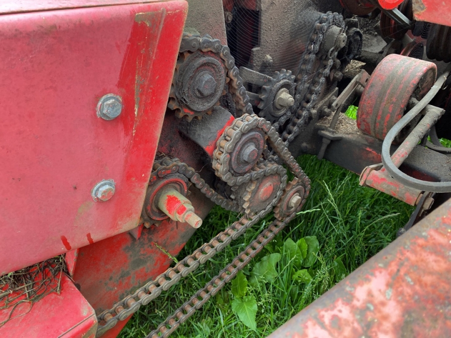 Klaravik Auktioner | Finsnitter