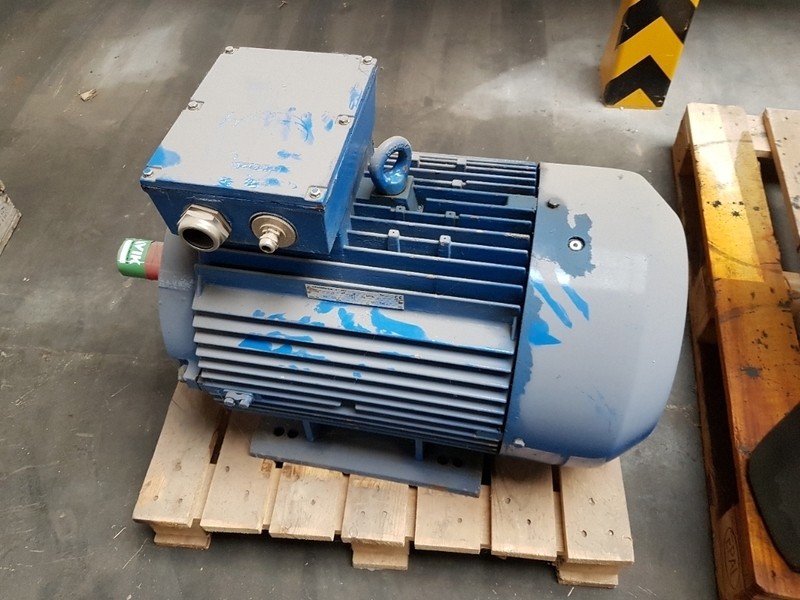 Klaravik Auktioner | El motor 37 kw