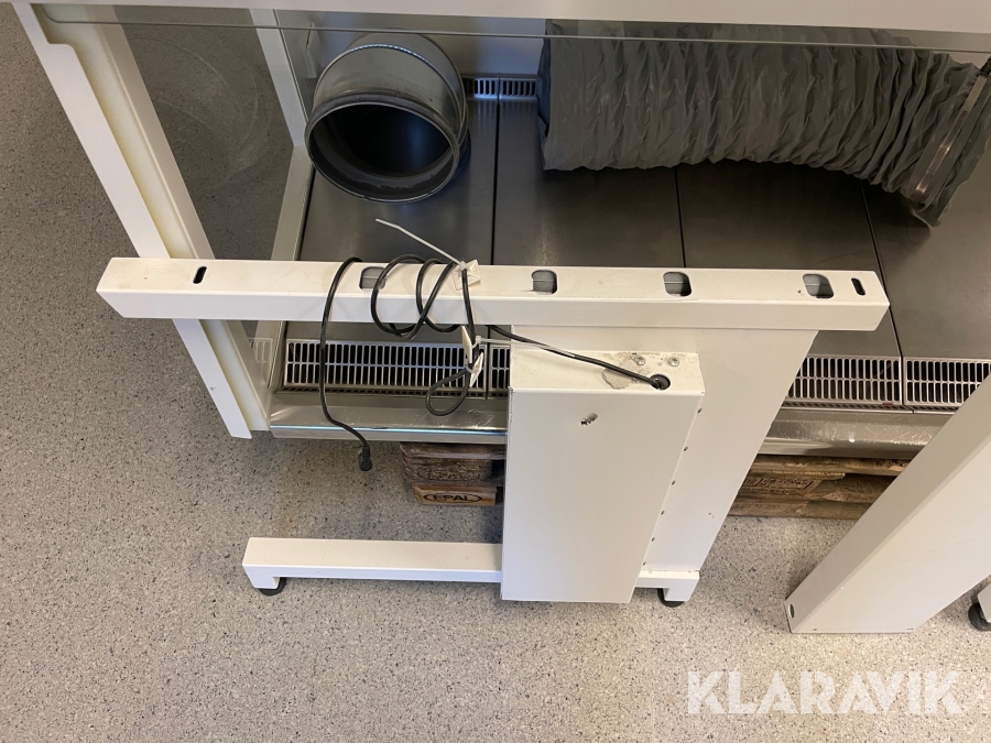 Steril bænk SCANLAF Mars 1800, Silkeborg, Klaravik auktioner