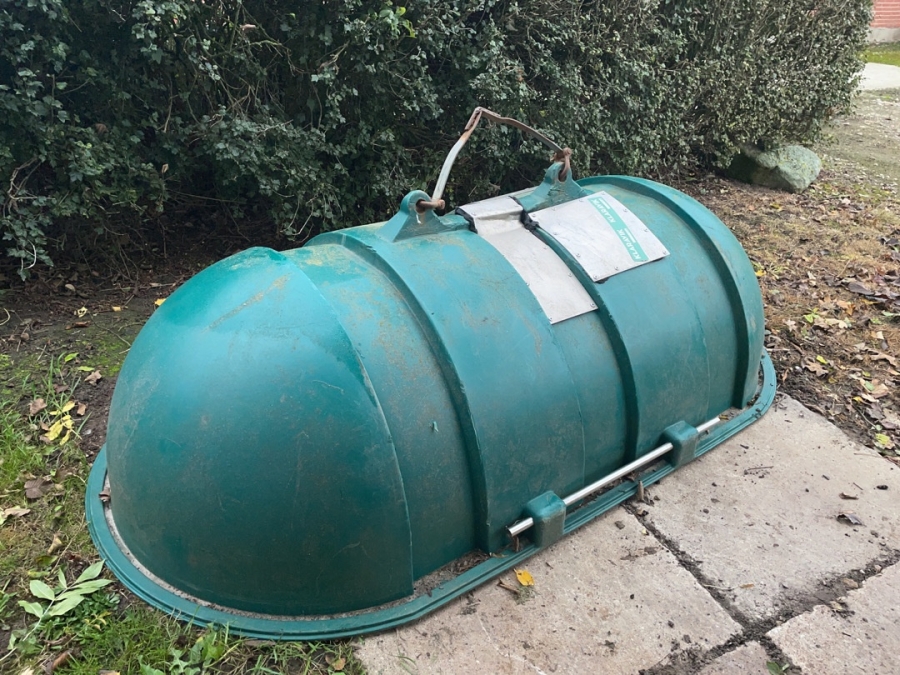 Klaravik Auktioner | Kadaver kappe