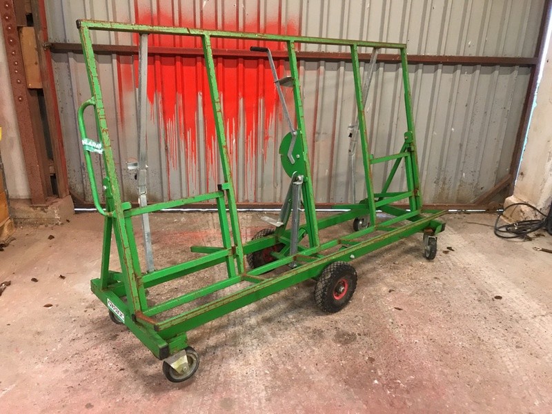 Klaravik Auktioner | Pladevogn